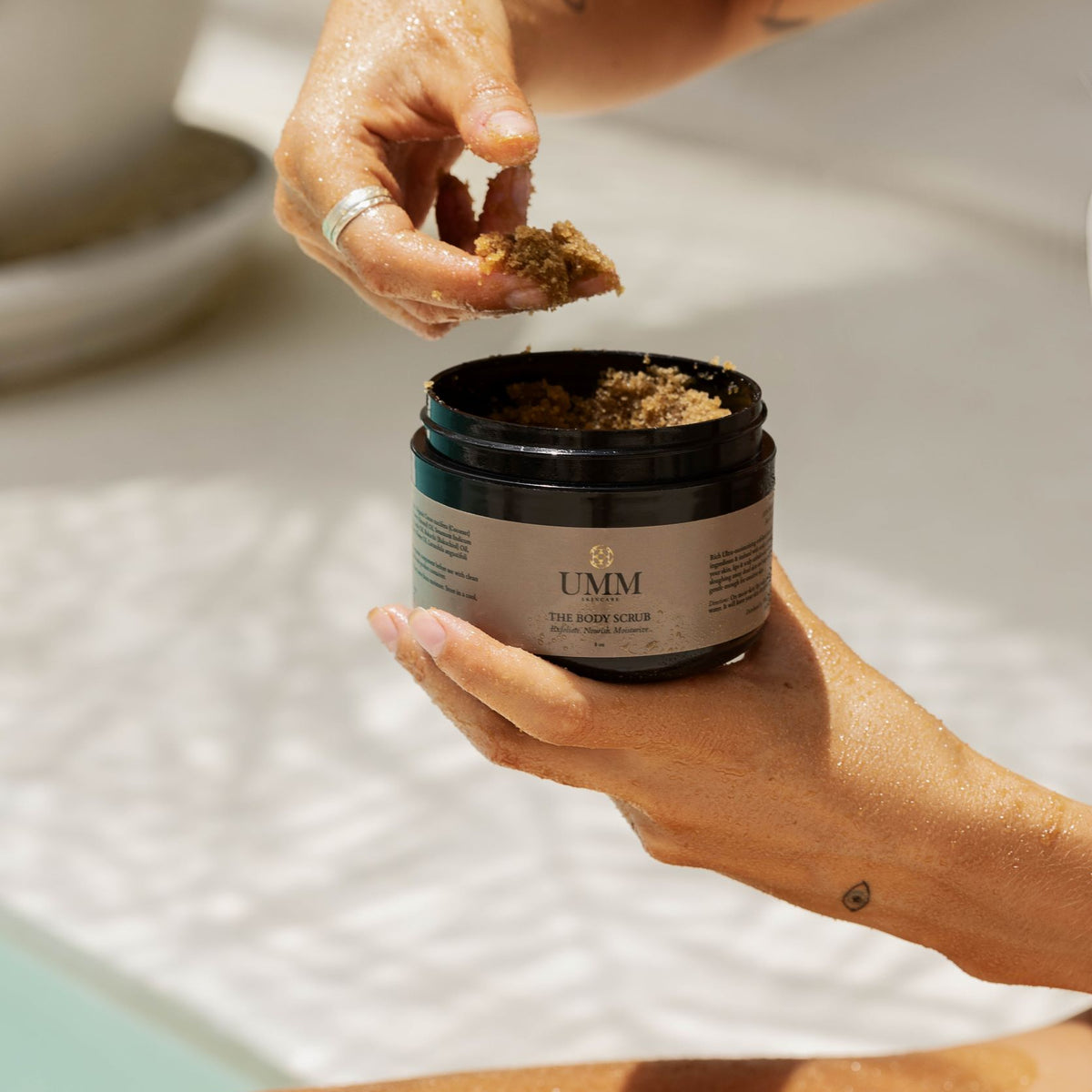 The Body Scrub — UMM Skincare